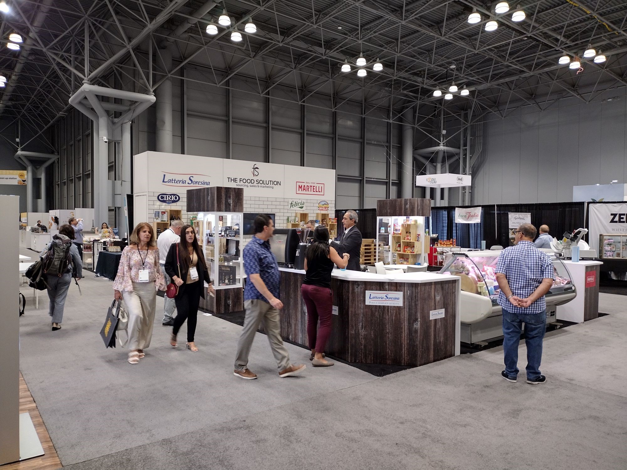 The Food Solution : Custom Exhibits